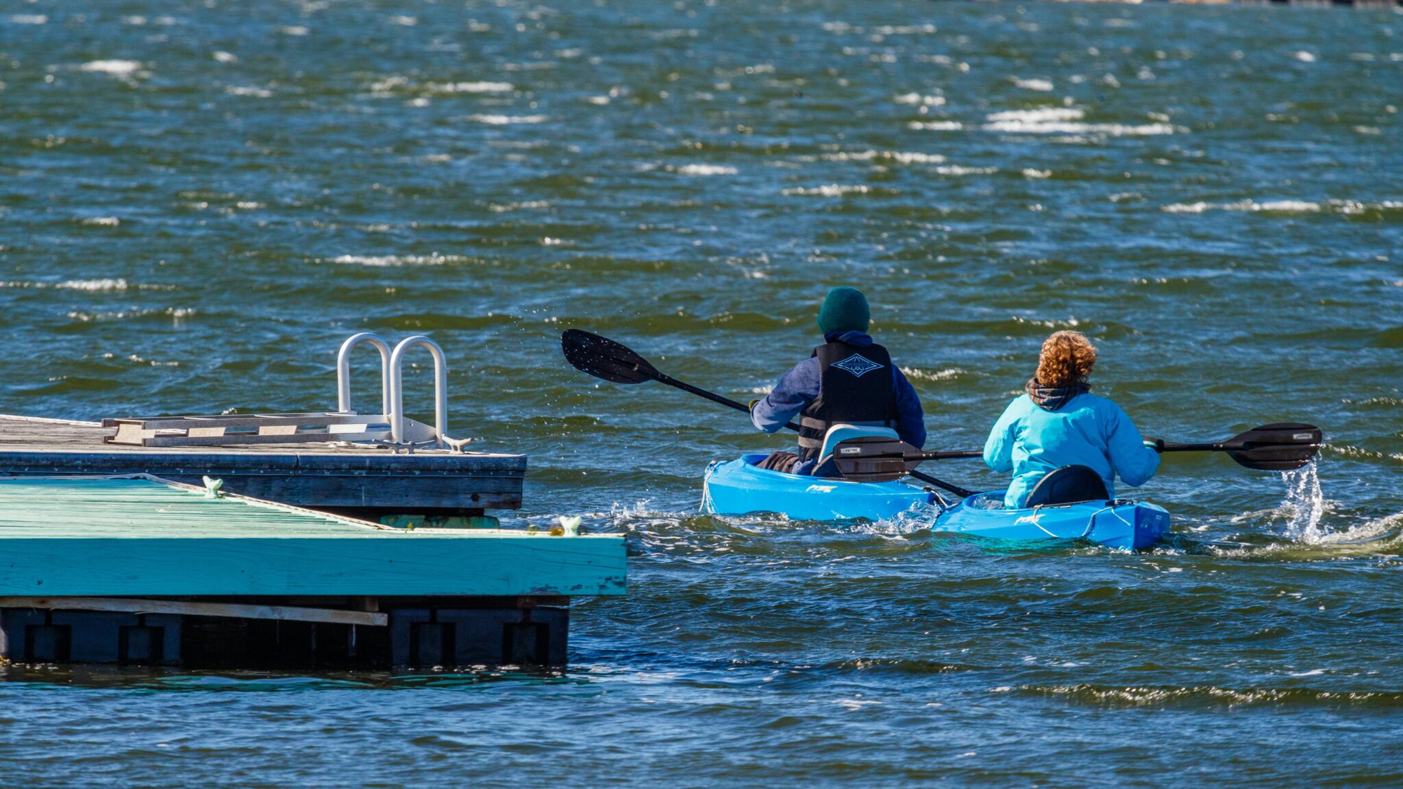 The Kayak Store Reviews (11 Stores & Types Covered With Guide)
